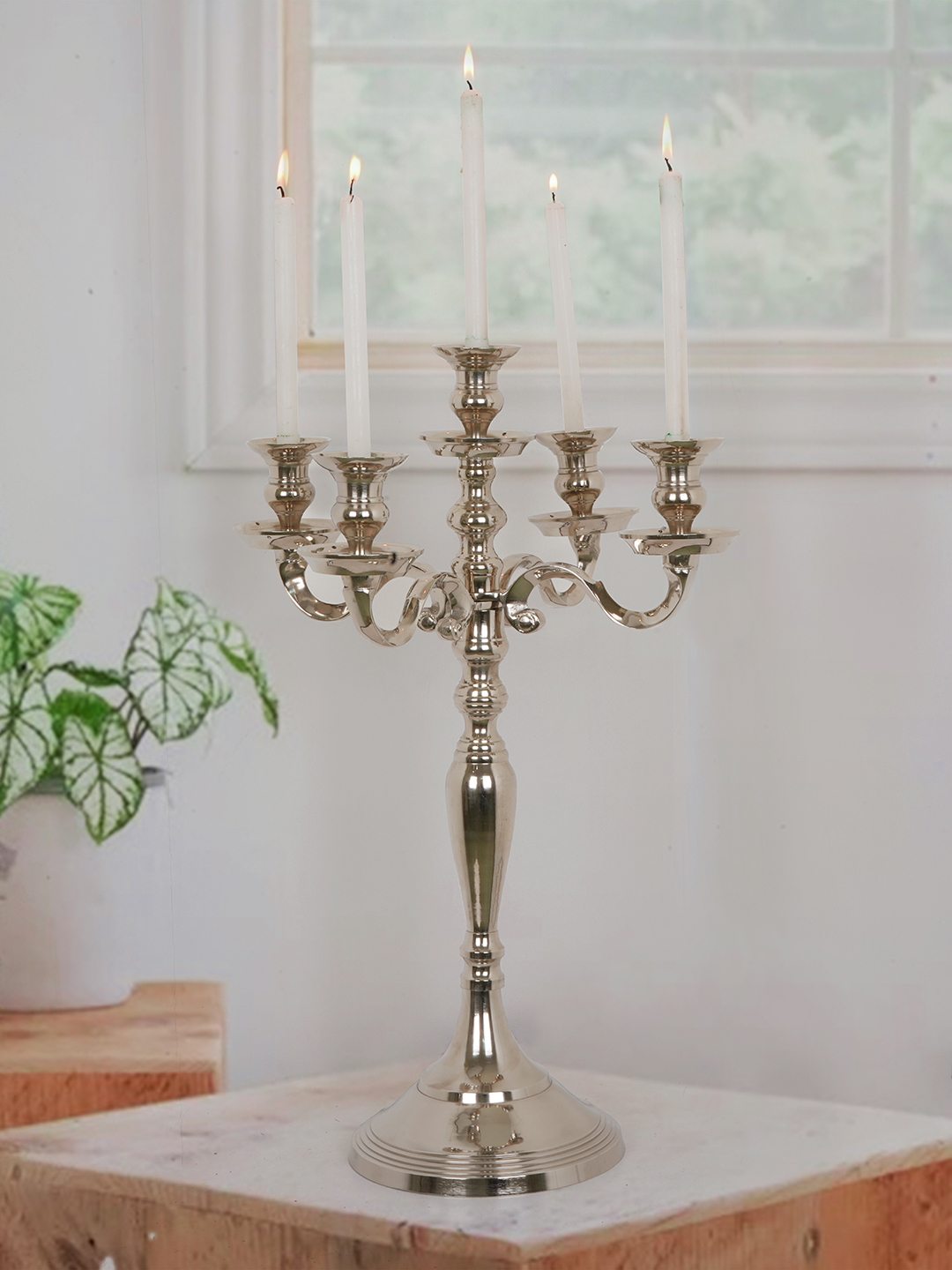Traditional Silver Finish 22 Inch Aluminium 5 Candle Holder Stand